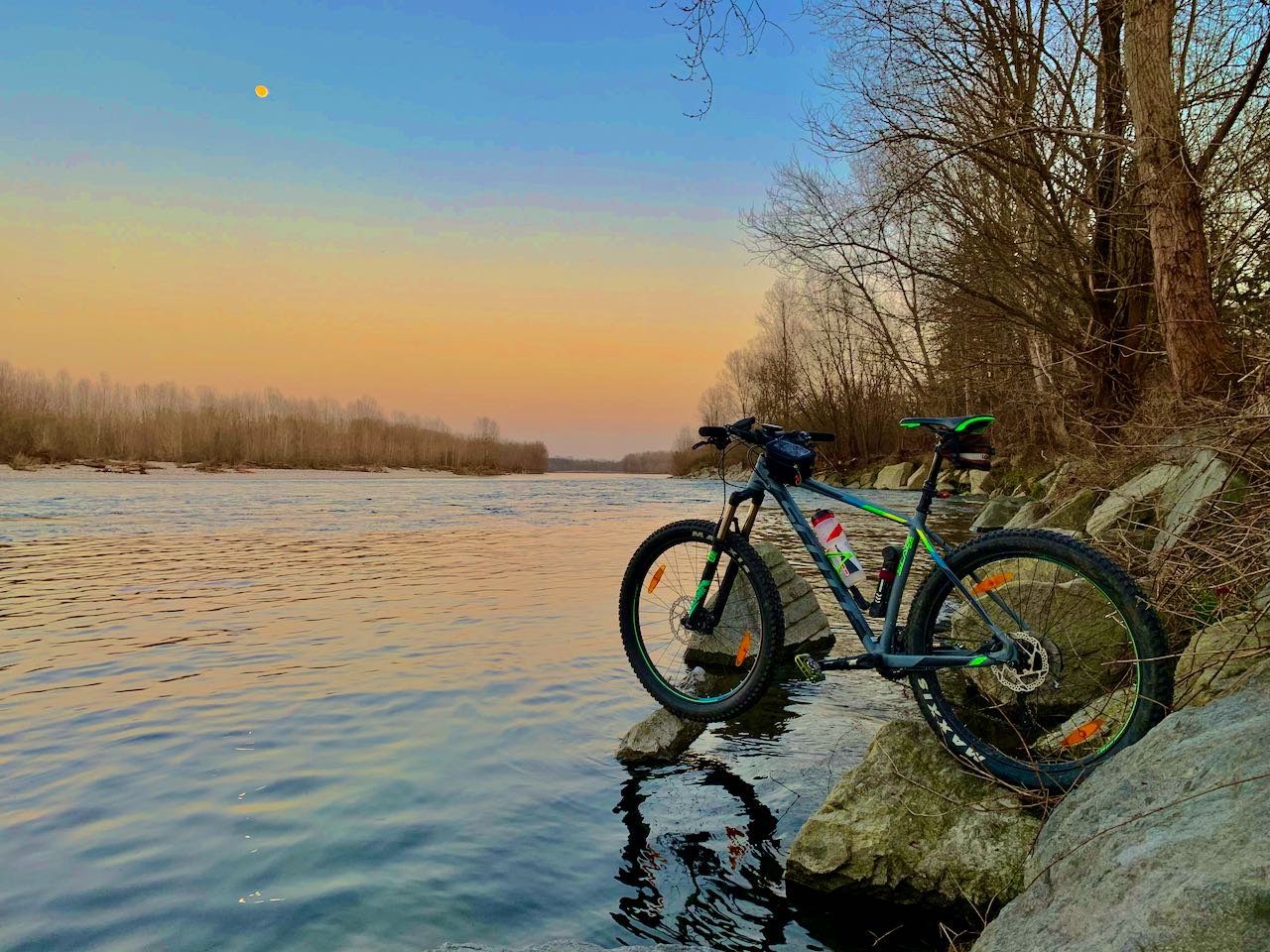 FULL IMMERSION MTB – Aqqua Attività in Natura
